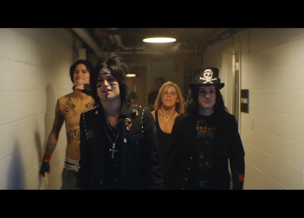 The Dirt na Netfliksie: Motley Crue i Machine Gun Kelly opublikowali ...