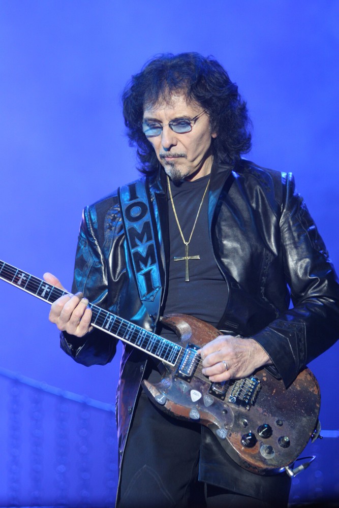 Tony Iommi zremiksuje album Black Sabbath - Forbidden - Antyradio.pl