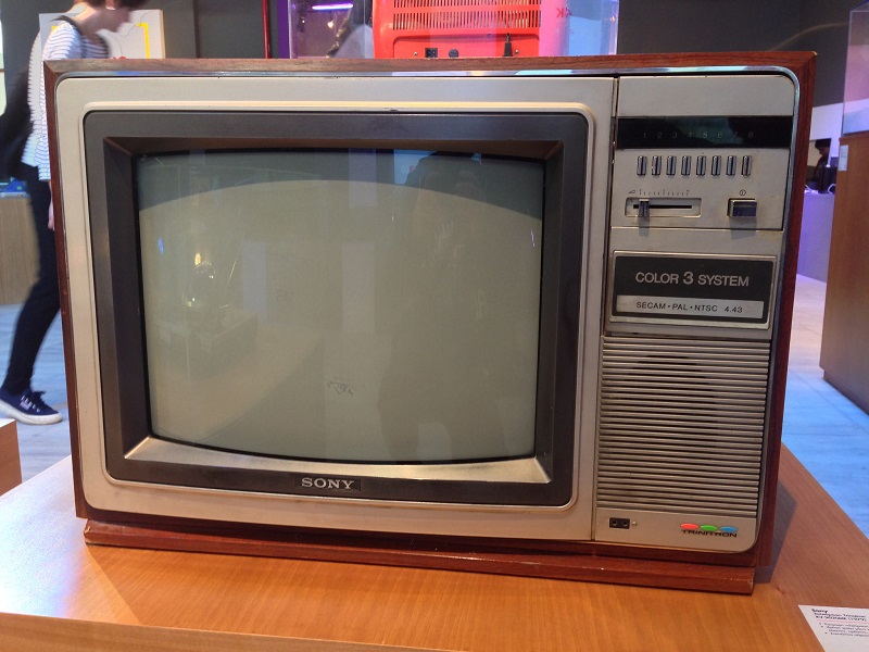2. Sony Trynitron - Antyradio