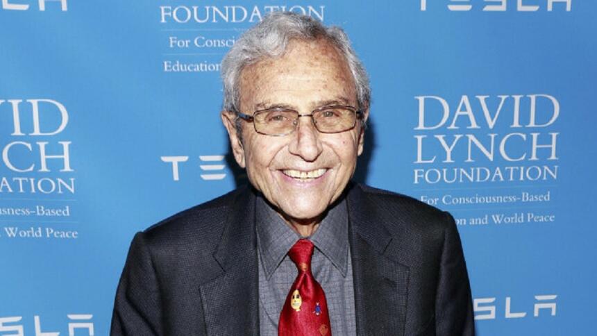 Nie żyje twórca serialu "Kroniki Seinfelda". George Shapiro miał 91 lat ...
