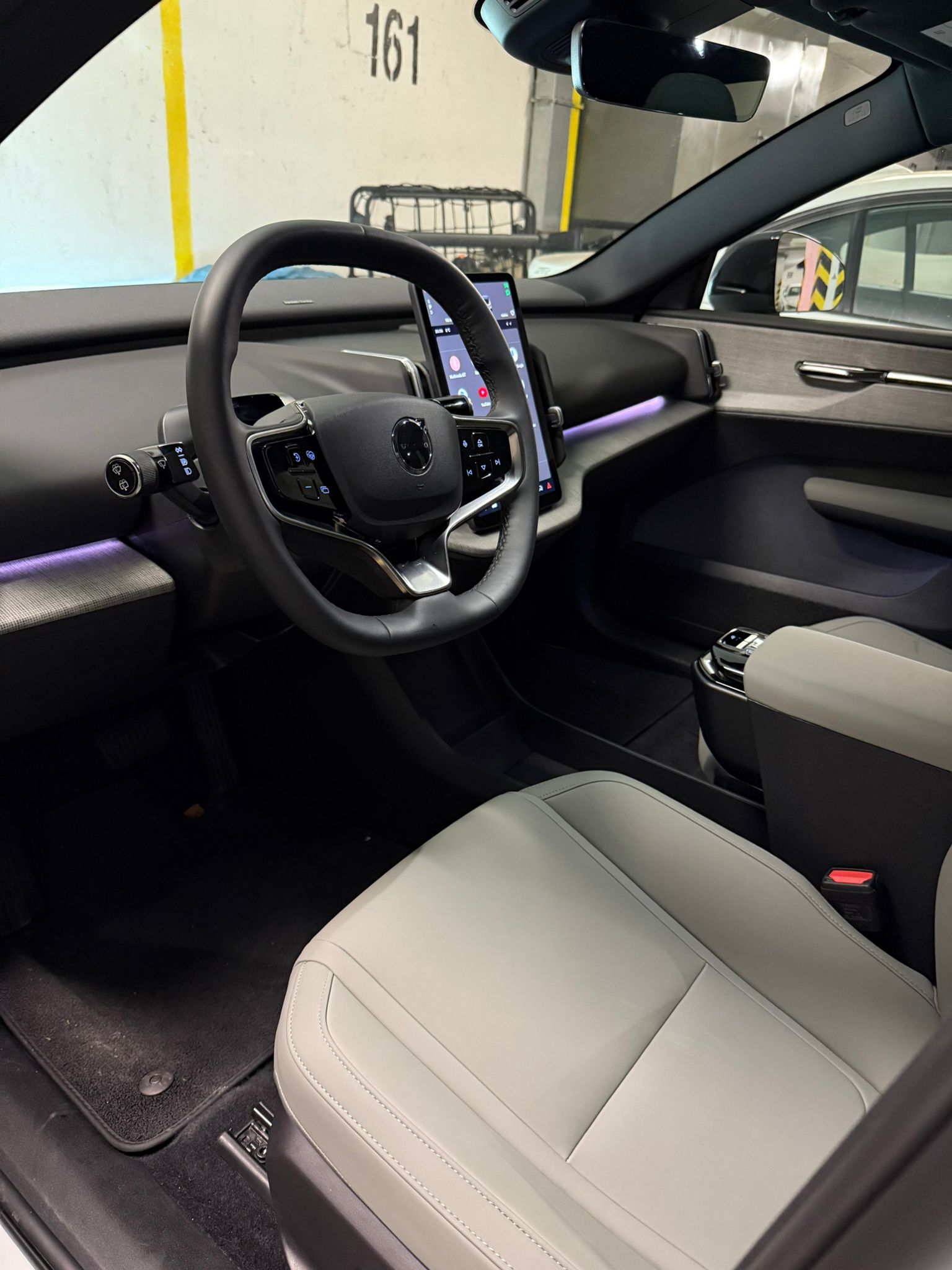 Test auta Volvo EX30 Cross Country – szwedzki, terenowy maluch. Czy ...